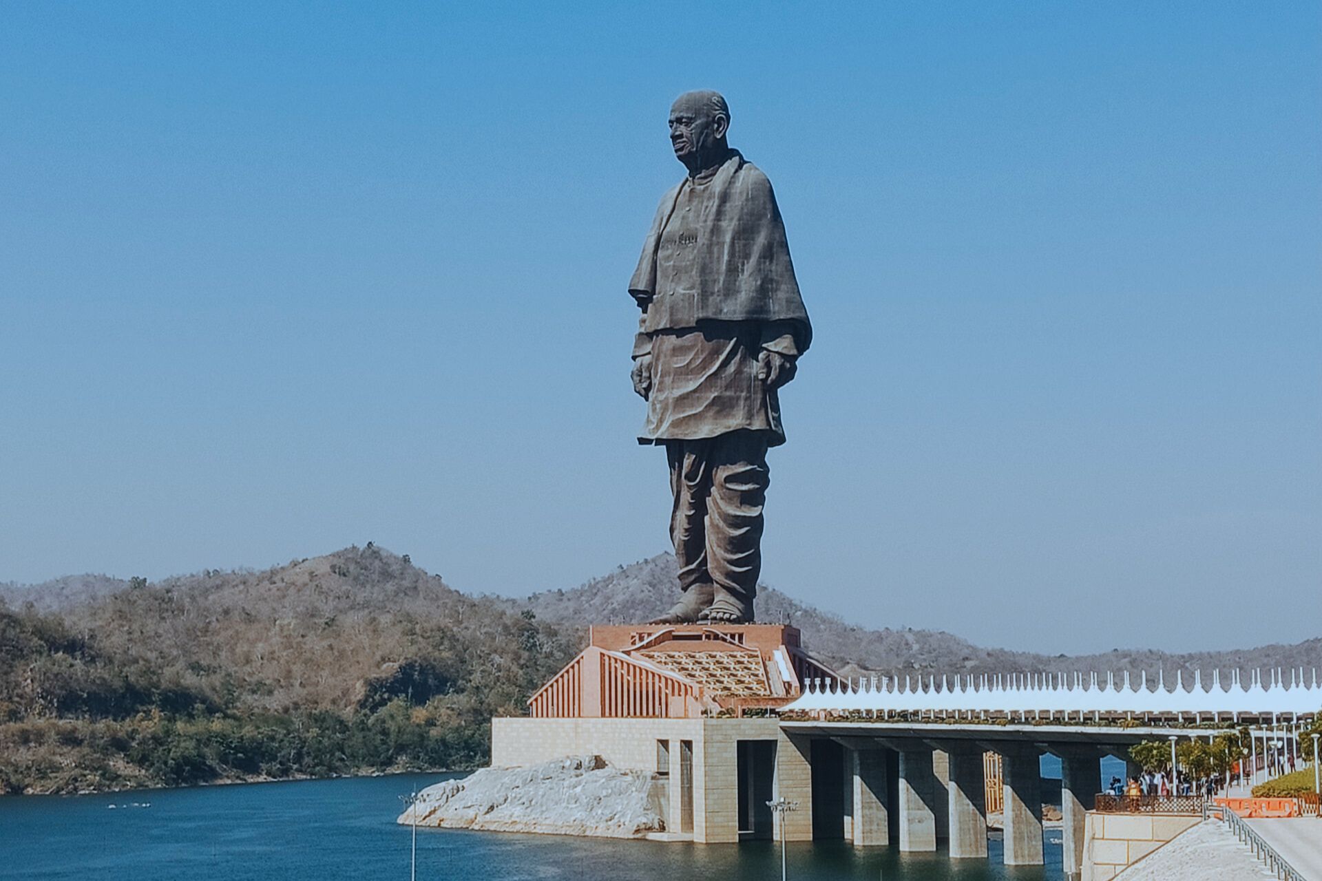 One Day Surat to Statue of Unity Trip by Cab [Price & Itinerary]